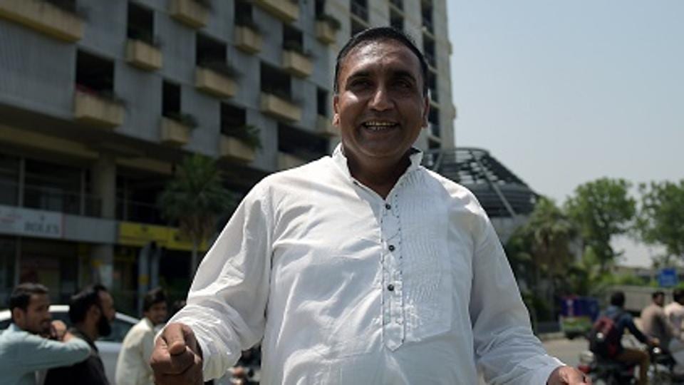 Hero Pakistan bus driver happy to welcome back Sri Lanka cricket team ...