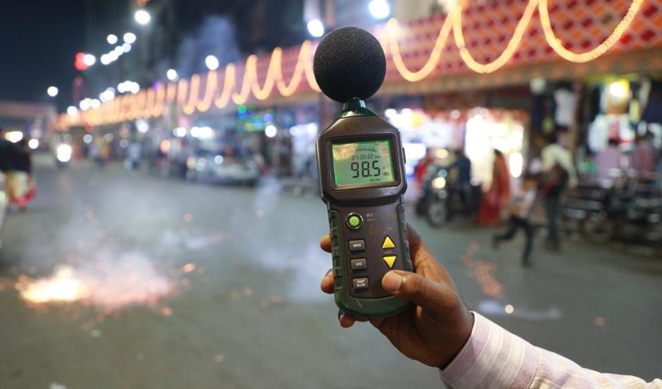 Helpline Attendants In Mumbai Were Not Told To Register Noise