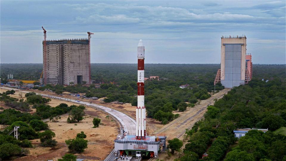 ISRO’s sun mission to take off in 2019 | Hindustan Times