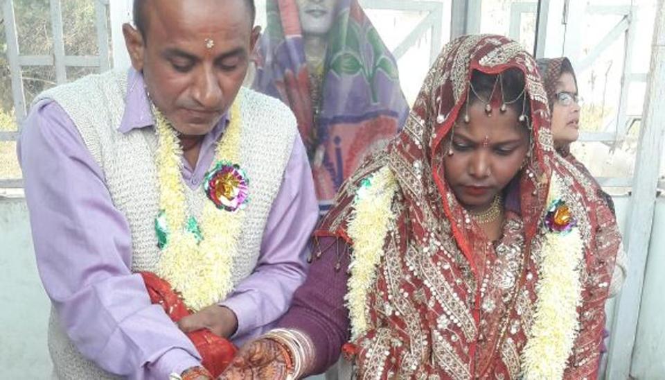 Runaway bride: Woman disappears with jewellery two days after wedding ...