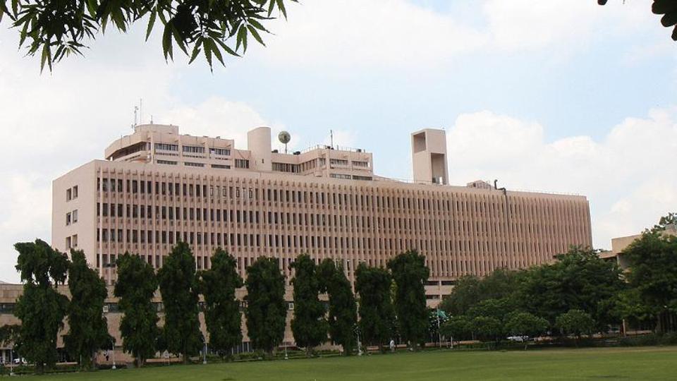 IIT Delhi placements: Microsoft offers highest pay package of ₹1.4 ...