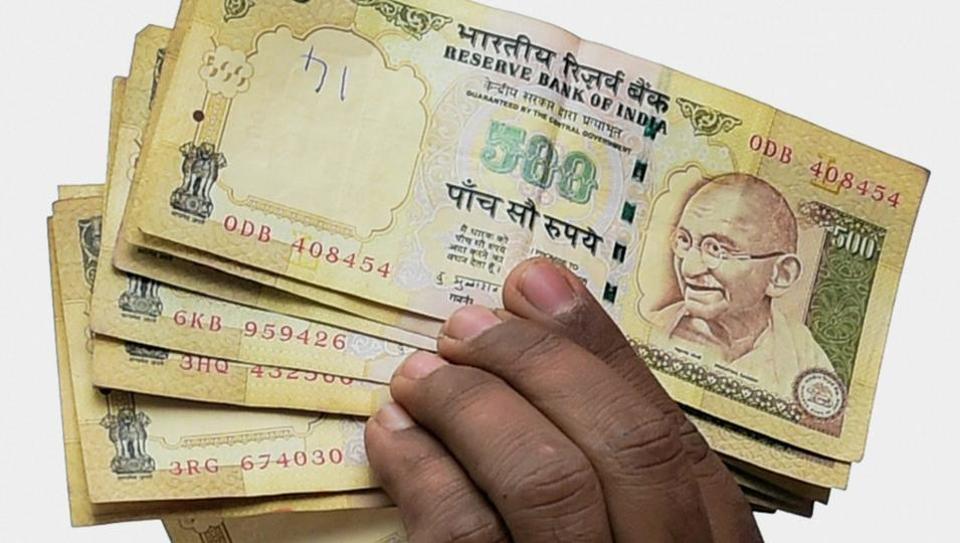 DRI recovers demonetised currency notes worth Rs 50 crore in Gujarat ...