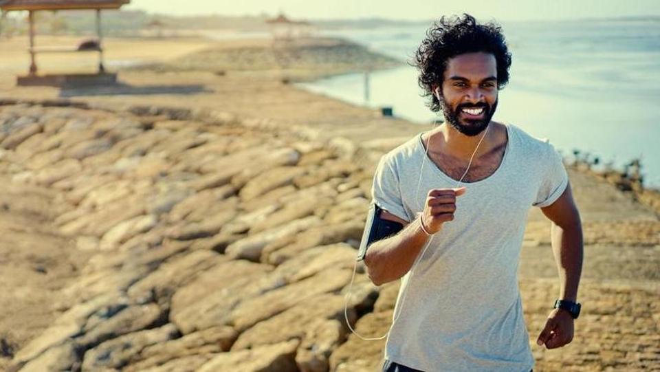 Planning to quit smoking? Running can help you tackle nicotine ...