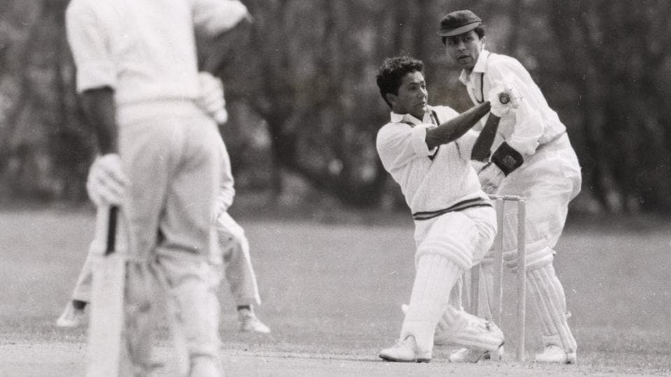 When a spectator broke his legs watching Pakistan cricket great Hanif ...