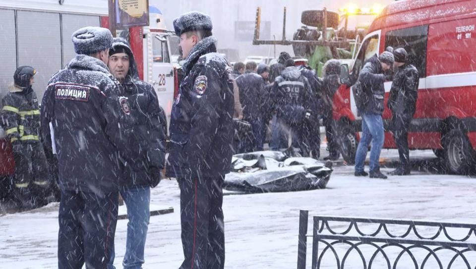 Gunman opens fire in Moscow factory and takes hostages, one dead ...