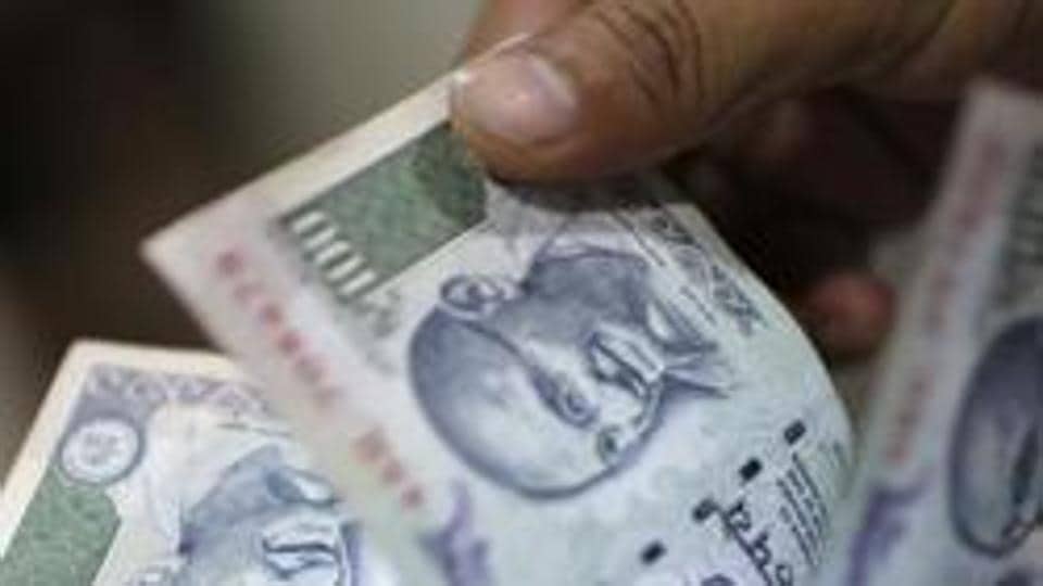 7.75% earning savings scheme will replace 8% GoI bonds - Hindustan Times