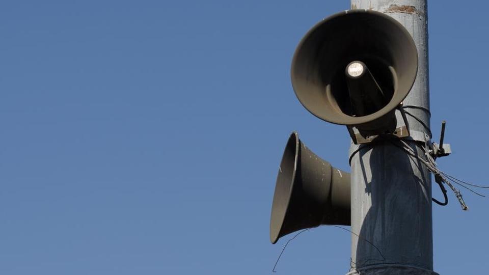 Registration of loudspeakers: Forms available at police stations ...