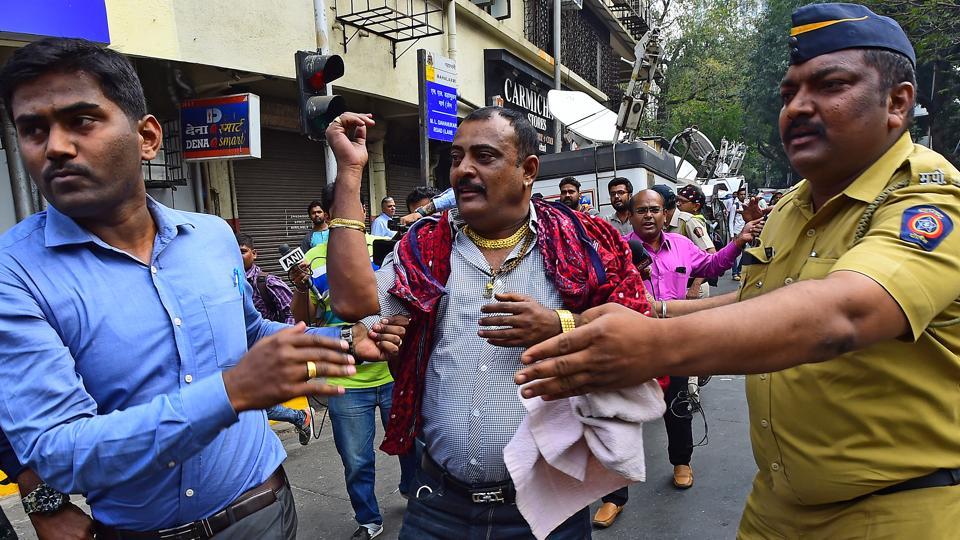 Karni Sena protests outside CBFC office in Mumbai | Bollywood