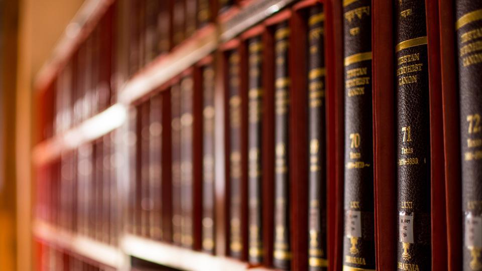 Reinventing libraries for the digital age? US universities are purging ...