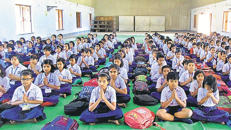 Where books teach that gods live inside cows: Inside Bengal’s ‘RSS ...