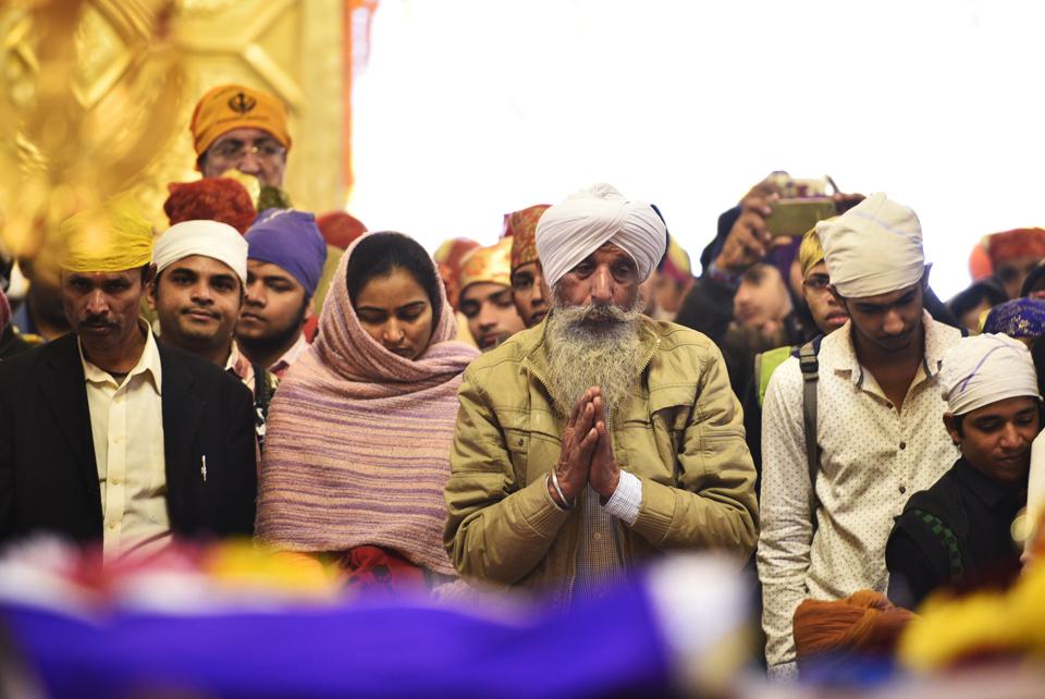 Indiana Senate passes resolution recognising contributions of Sikhs to ...