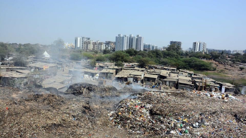Expanding Pune: Wagholi suffocating on fumes of garbage | Hindustan Times