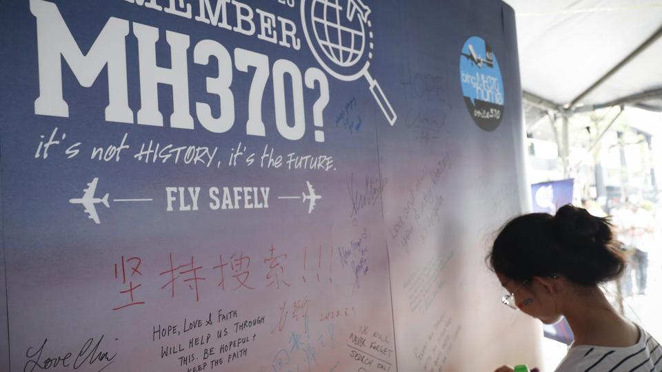 MH370 disappearance: Malaysia says search for missing plane to end in ...