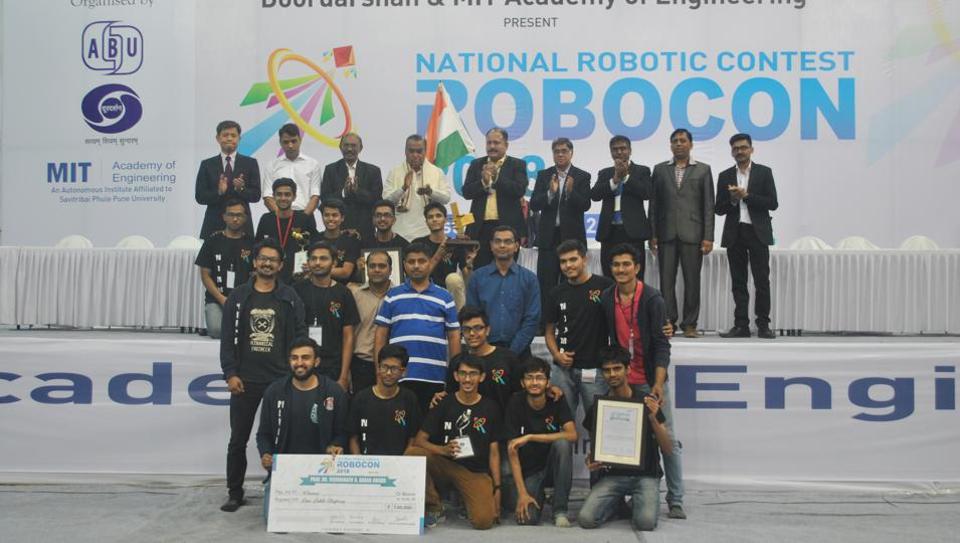 National Robocon 2018: Institute of Technology Nirma University crowned ...