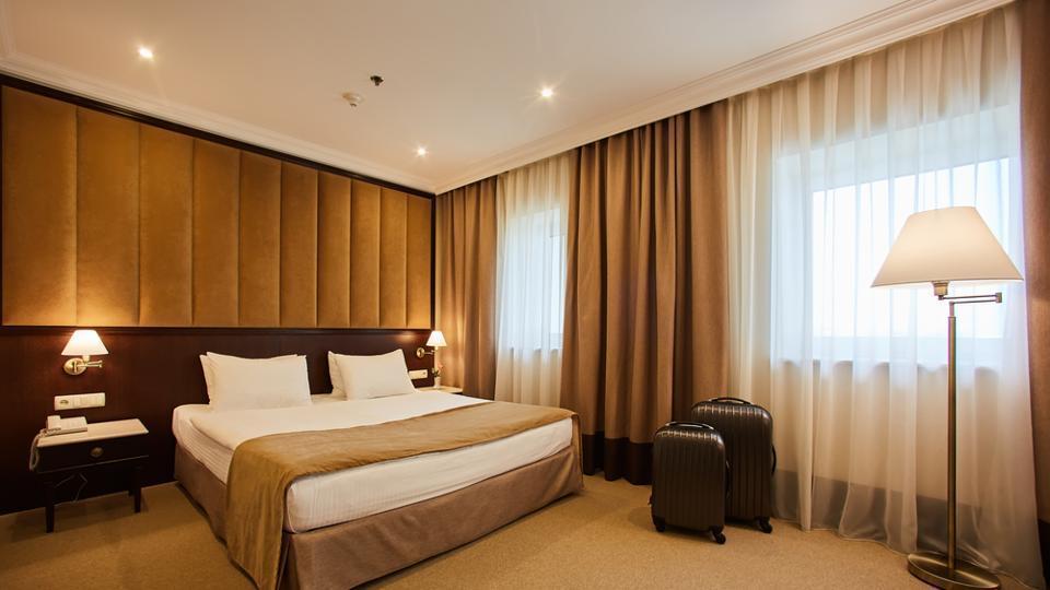 Worried about germs and infections in hotels rooms? Here are 5 hacks to ...