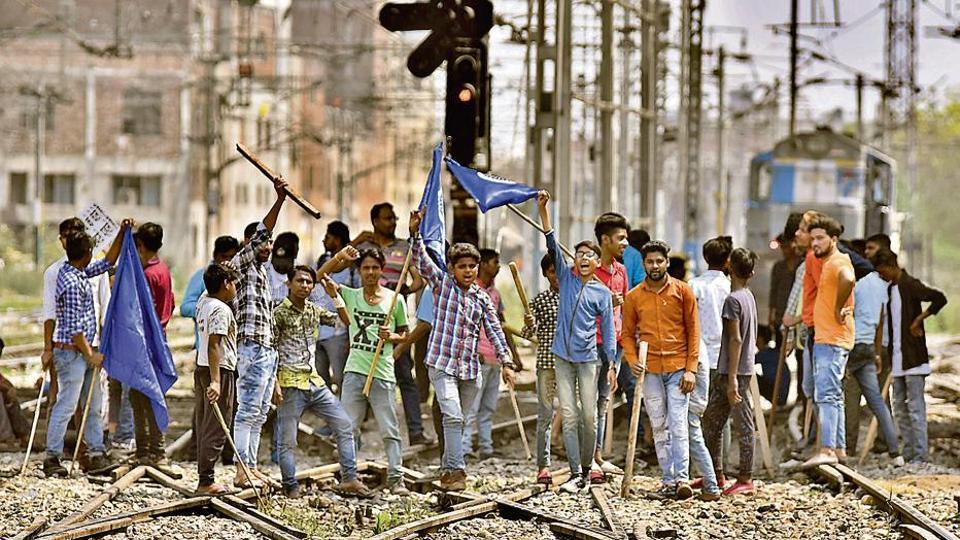 Bharat bandh: Life hit in Punjab as protesters resort to vandalism ...