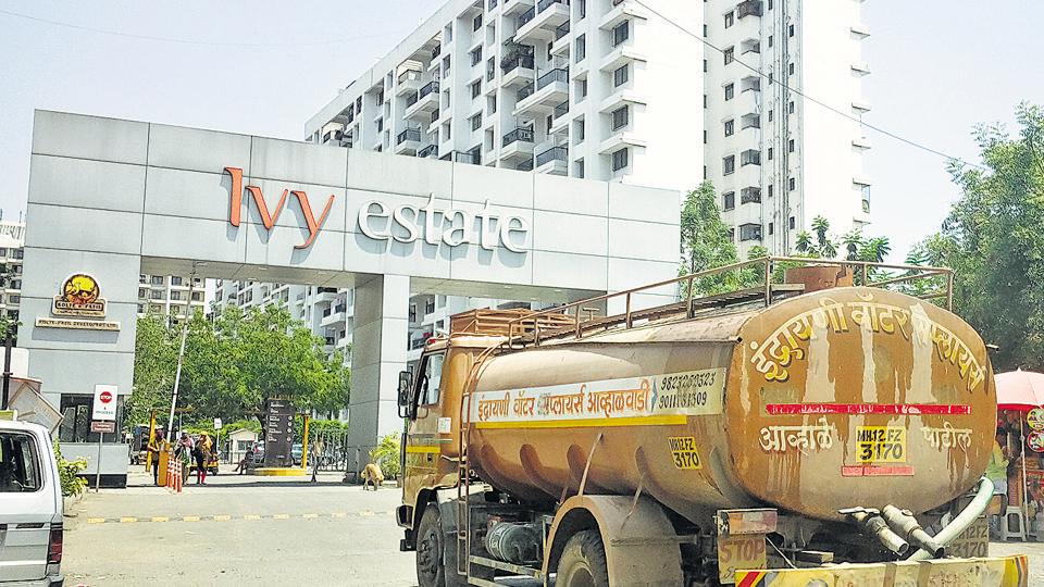 3,000 Ivy Estate families in Pune find themselves parched with no water ...
