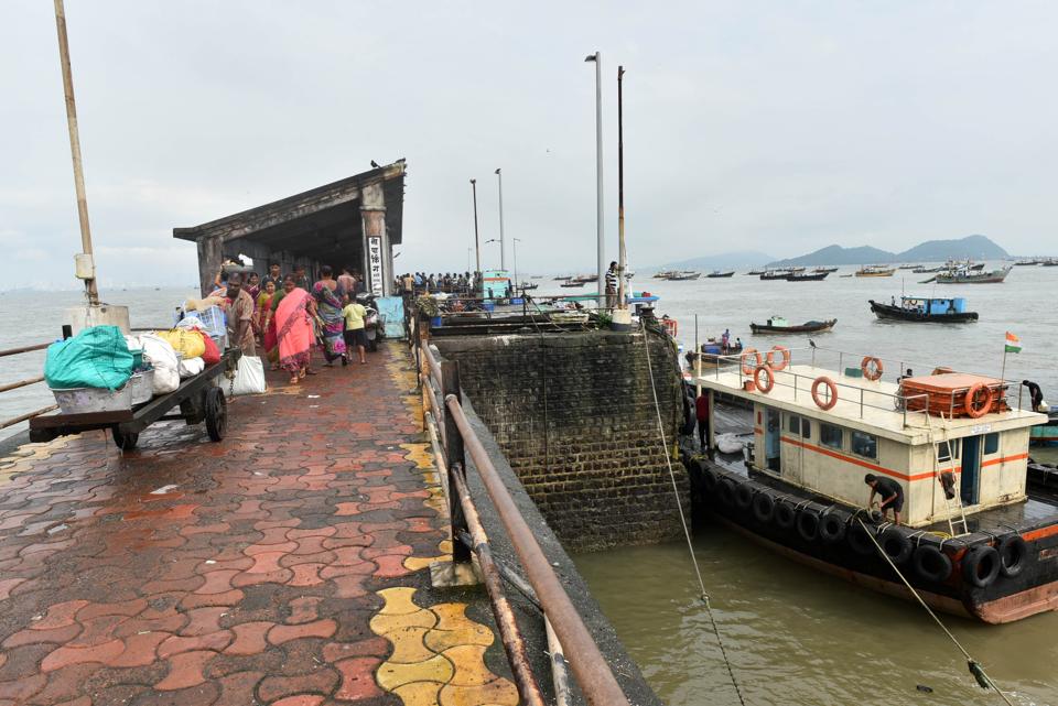 Speedboat ticket for Uran-Mumbai hiked by ₹15 | Mumbai news - Hindustan ...