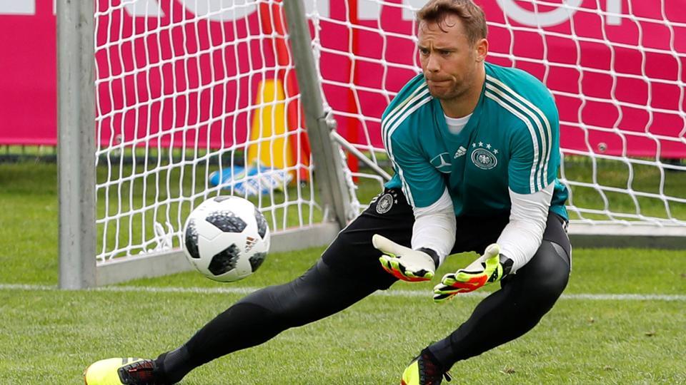 Manuel Neuer to make international return in friendly match against ...