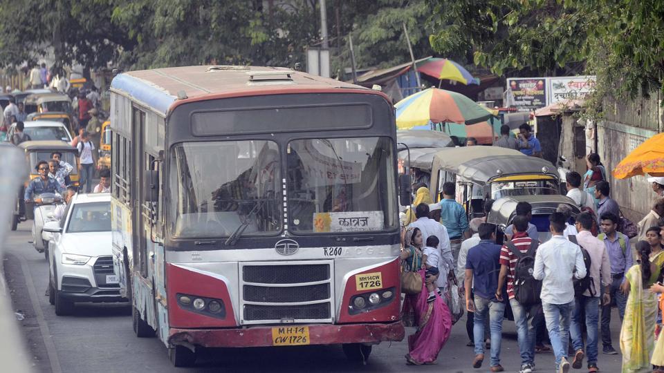 PMC approve funds to convert 13 unused PMPML buses into mobile public ...