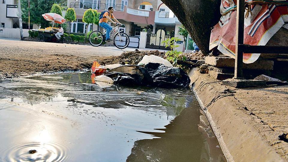 With not a single gully cleaned, Panchkula residents fear flooding in ...