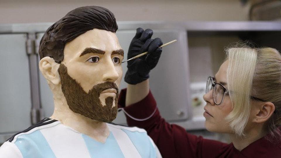 Lionel Messi to get special gift from Moscow - a life-size chocolate ...