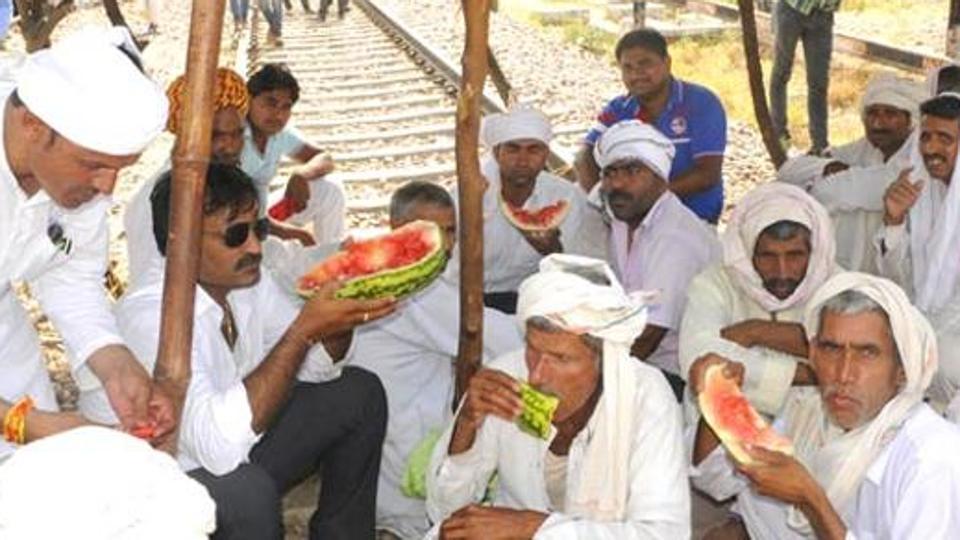 Govt approves 1% quota to Gujjars, 4 other communities under MBC ...