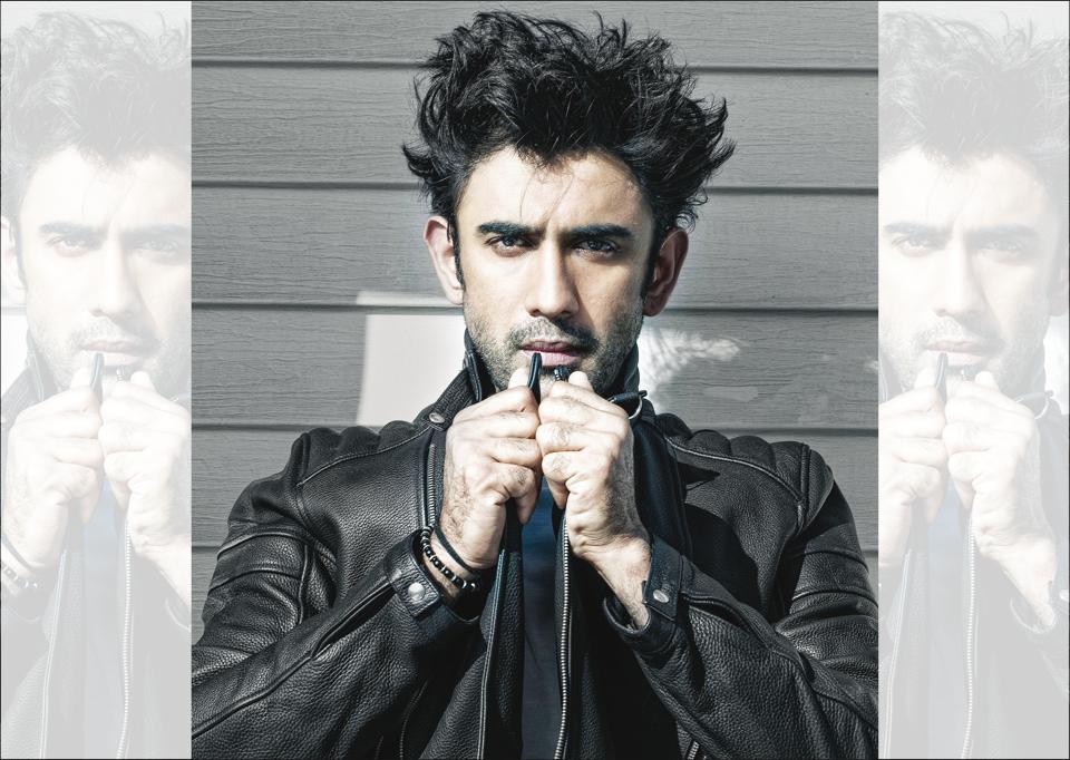 “Who I’d swipe right for on Tinder? Deepika Padukone!” Actor Amit Sadh ...