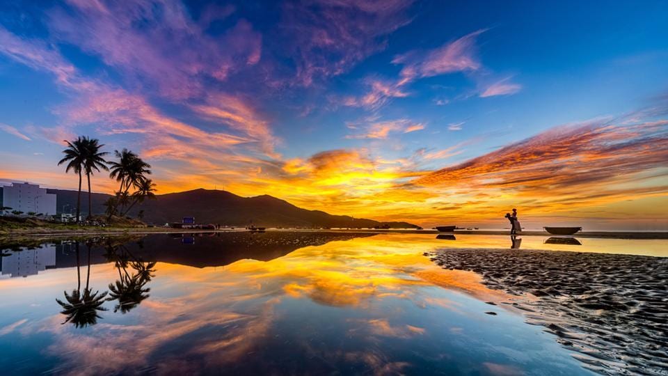 10 places in Asia to catch the most amazing sunsets | Hindustan Times