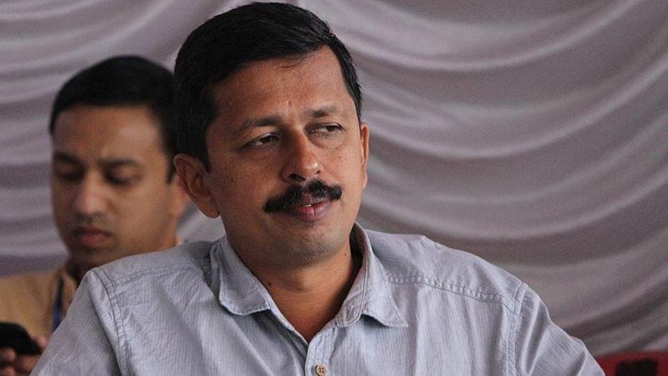 Malayalam writer S Hareesh withdraws novel citing threats from right ...