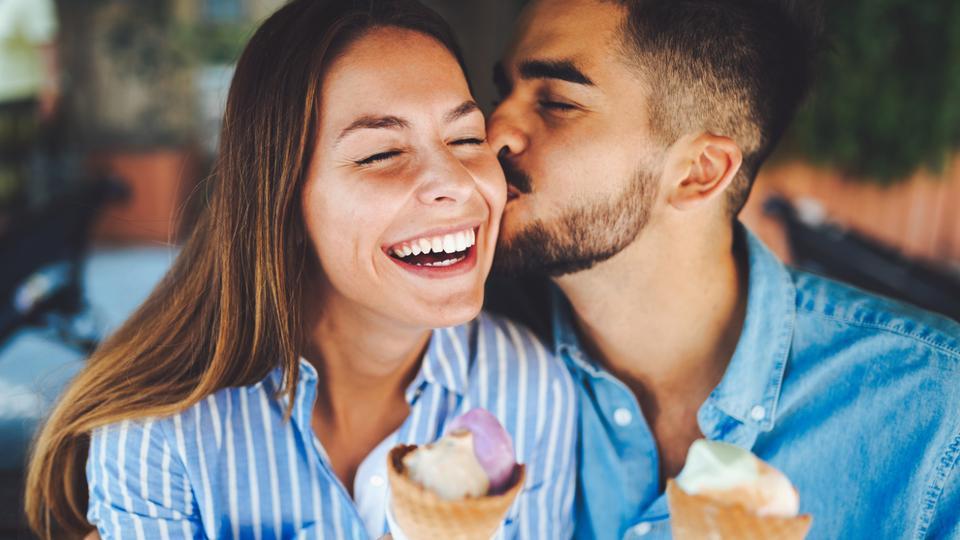 This is what your perfect first date should look like, based on your ...