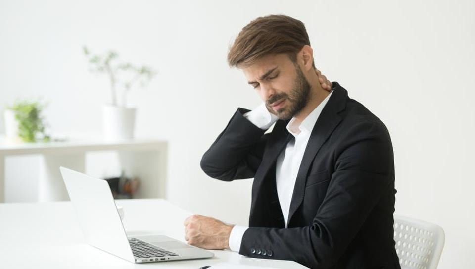 8 health symptoms people ignore, but could be signs of a serious ...