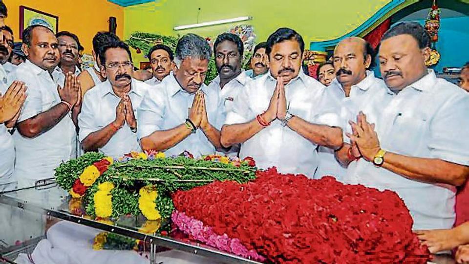 AIADMK MLA passes away, Tamil Nadu government majority at stake | India ...