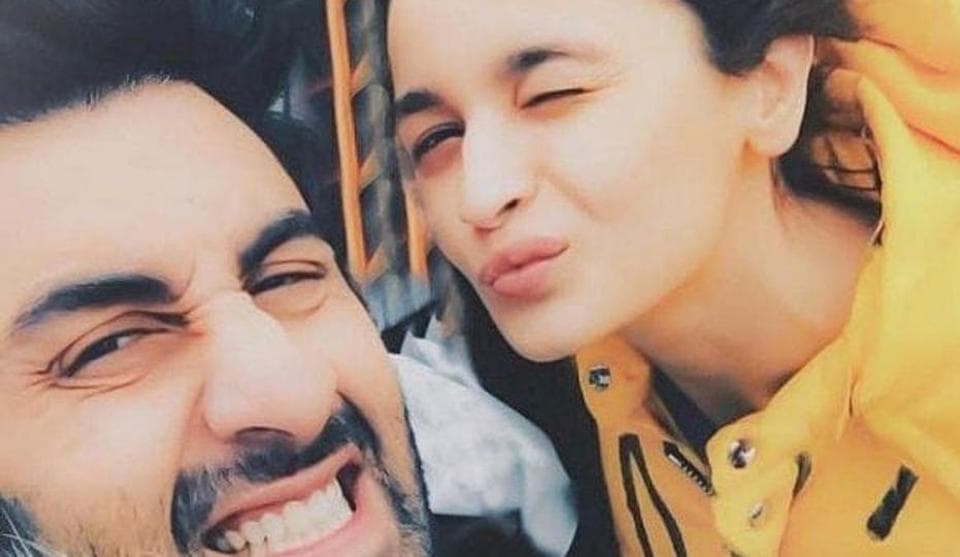 Ranbir Kapoor, Alia Bhatt’s goofy new selfie is winning the internet ...