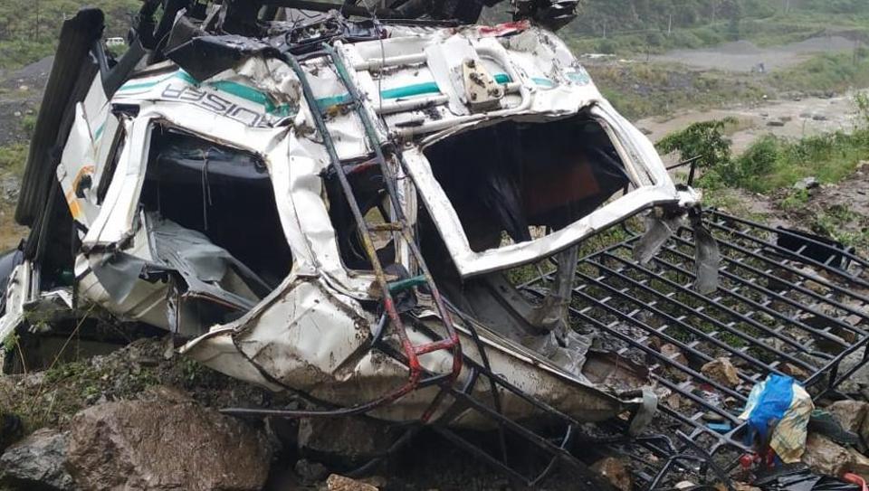 13 killed as vehicle veers off road in Himachal Pradesh’s Shimla ... 13 killed as vehicle veers off road in Himachal Pradesh’s Shimla ...