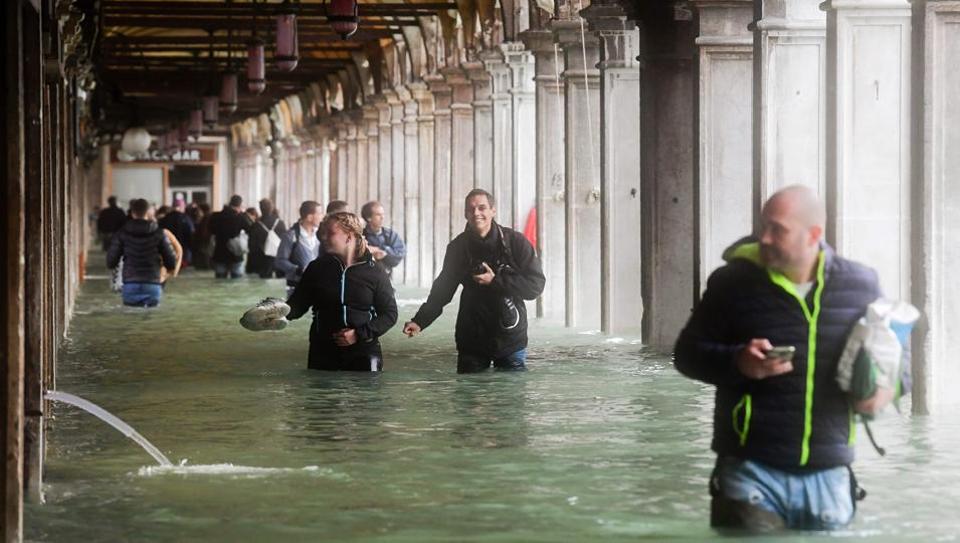 Venice inundated by exceptional high tide; flooding hits Italy | World News