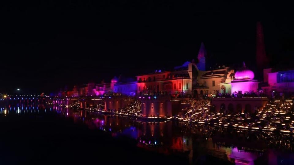 Ayodhya broke a Guiness World Record by lighting over 3 lakh diyas on ...