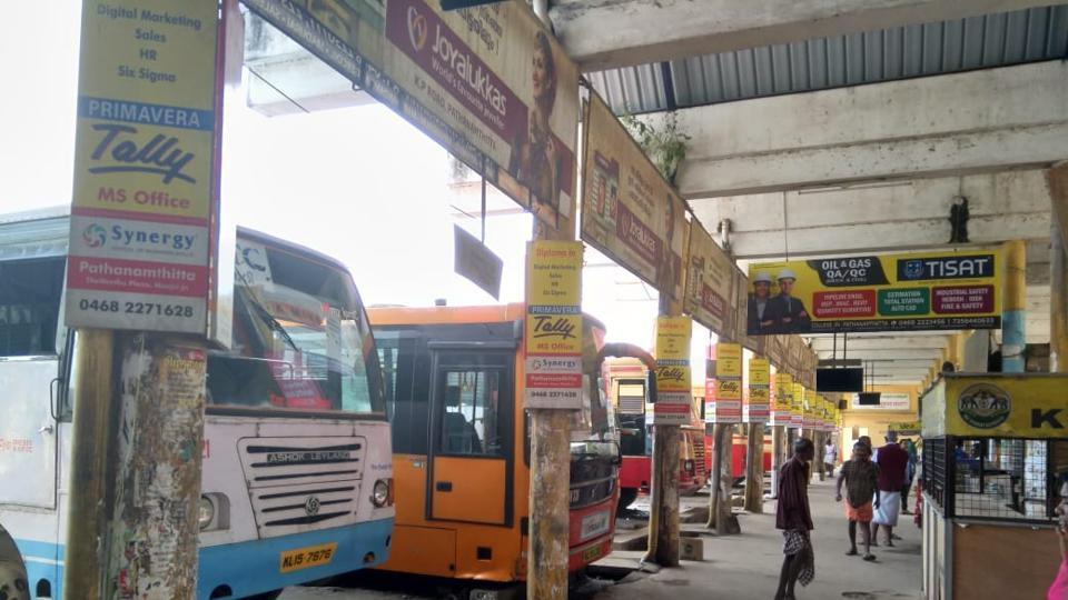 Sabarimala live updates: BJP leader headed to temple detained at ...