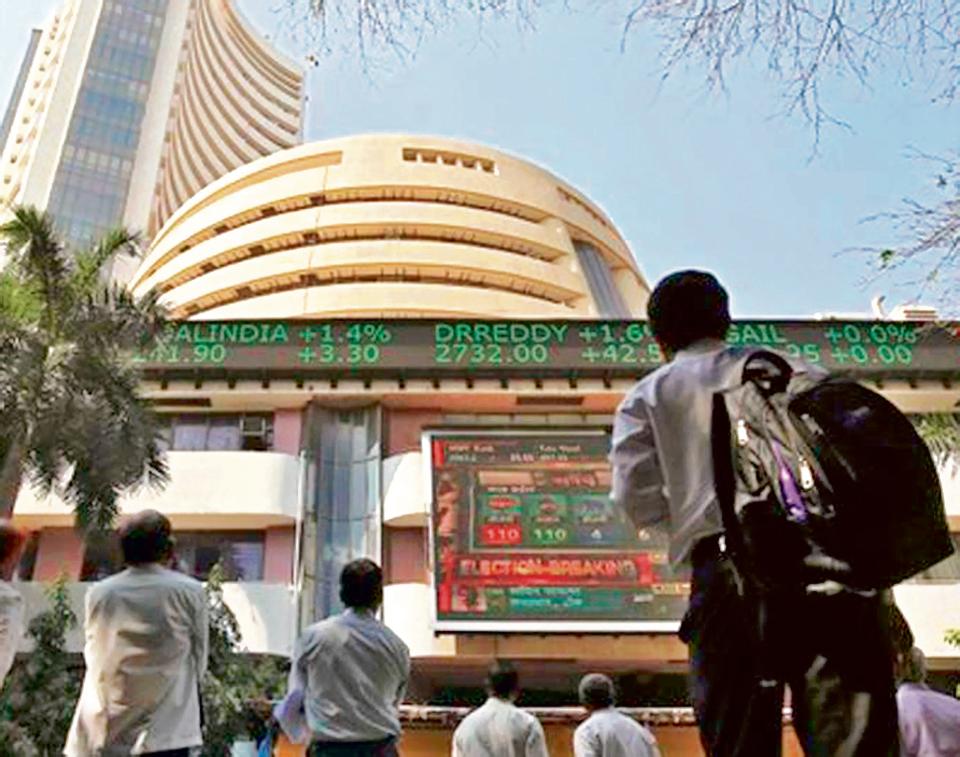 Sensex Nifty Turn Cautious On Mixed Global Cues Hindustan Times