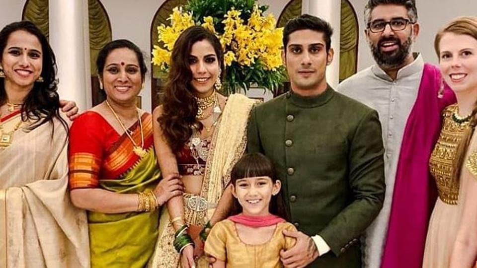 Prateik Babbar ties the knot with Sanya Sagar, see their wedding photos ...