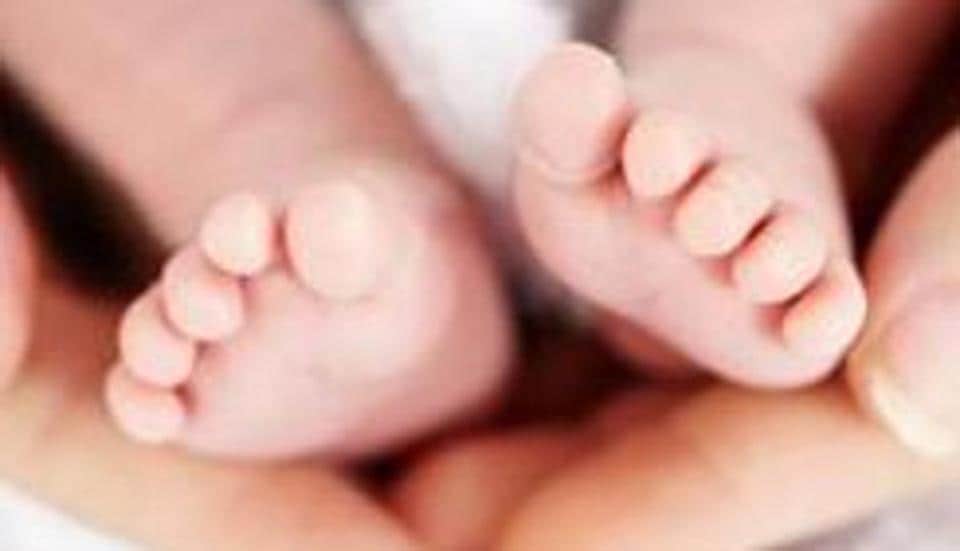 US woman carries dying baby to term to donate her organs | World News