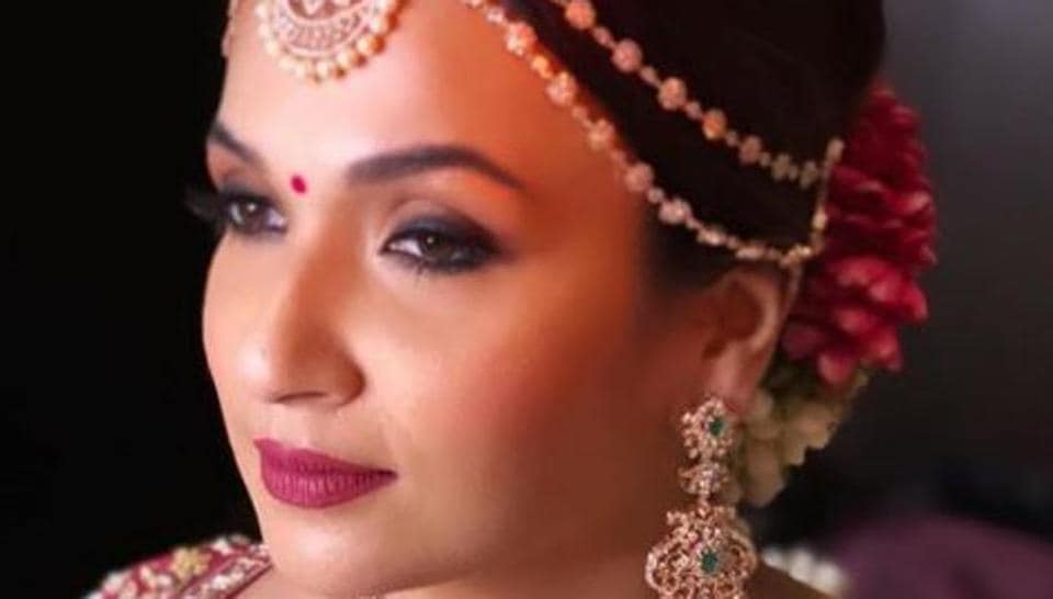 First photos of Rajinikanth’s daughter Soundarya as bride are in and ...