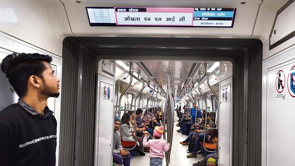 Mind the gap: Why no one is listening to Delhi Metro announcements ...