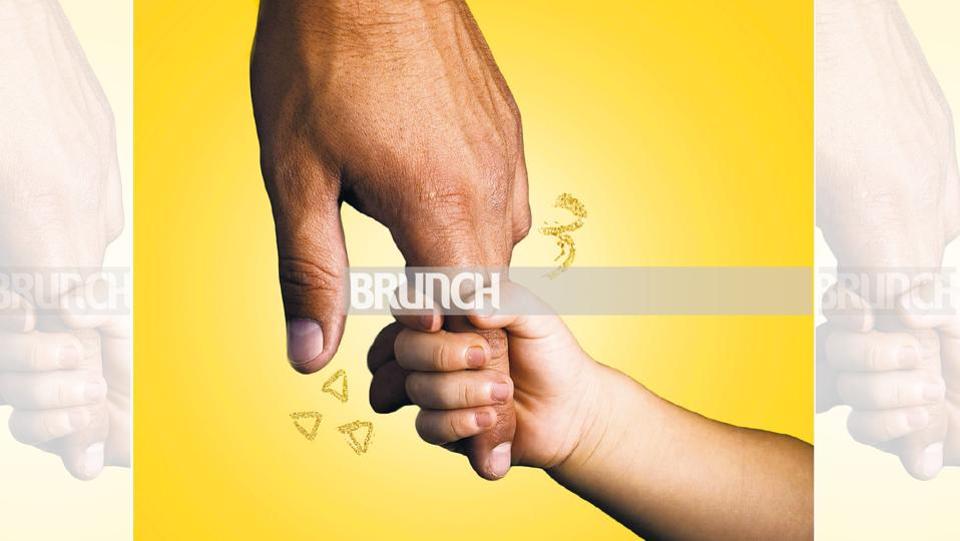 The touch that heals: The art of comforting a loved one | Hindustan Times