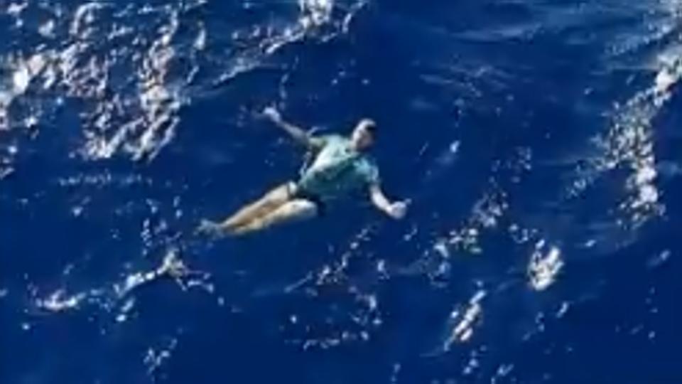 Man survives drowning in sea thanks to his jeans. Here’s how | Trending