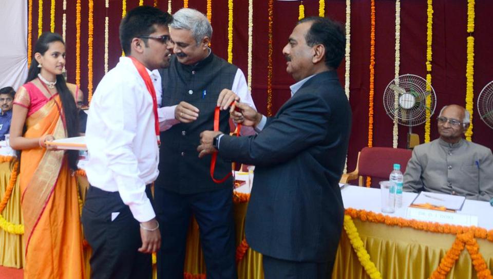 Convocation of Cusrow Wadia, Pune: Acquiring soft skills a boon for ...