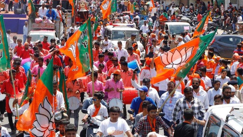 Gujarat BJP announces candidates for 4 Lok Sabha seats, drops 3 MPs ...