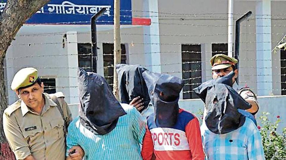 Ghaziabad auto gang busted after gunfight with police | Hindustan Times