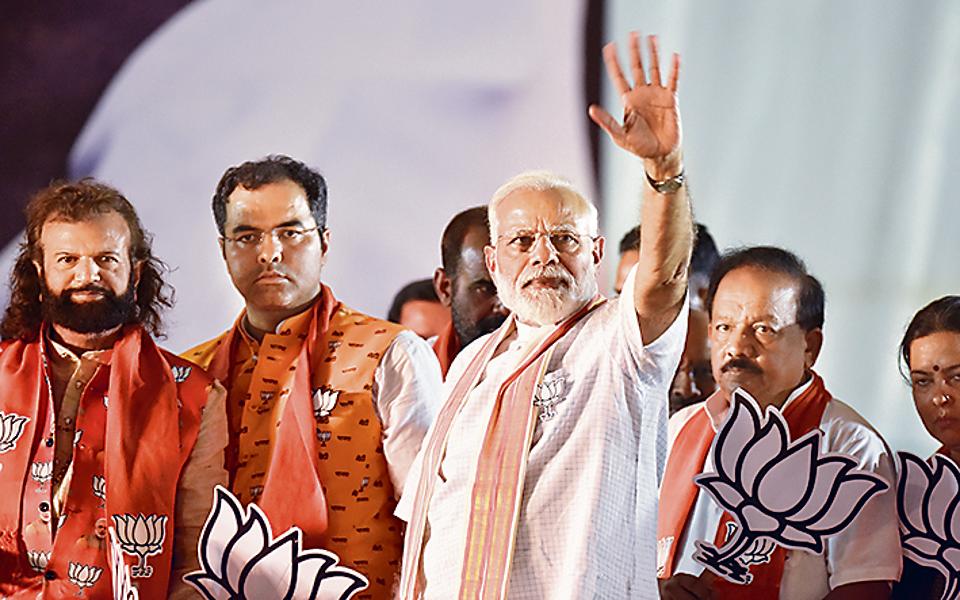 Lok Sabha elections 2019: In first Delhi rally, PM Modi takes on AAP ...