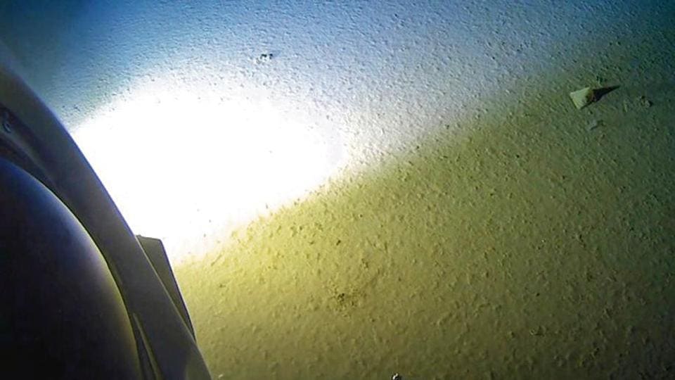 In deepest-ever submarine dive, explorer finds trash on ocean floor ...